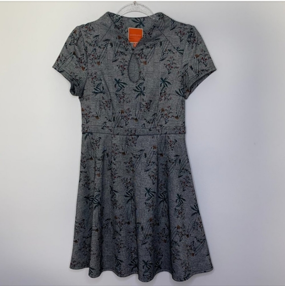 Modcloth | Dresses | Modcloth High Society Houndstooth Floral High Neck ...